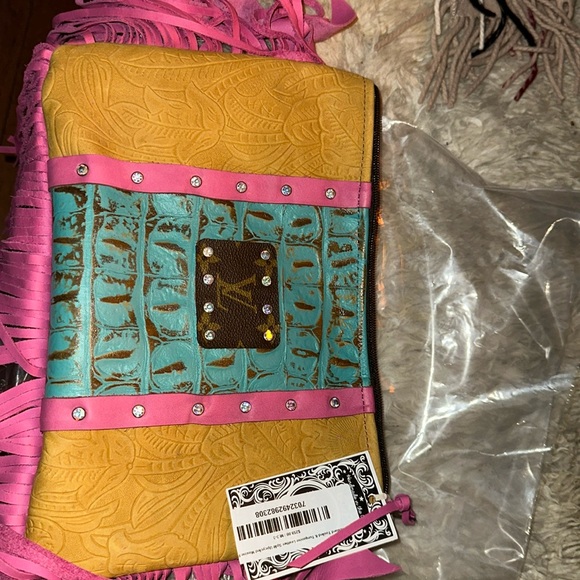 Keep It Gypsy | Bags | Nwt Keep It Gypsy Upcycled Leather Maxine | Poshmark